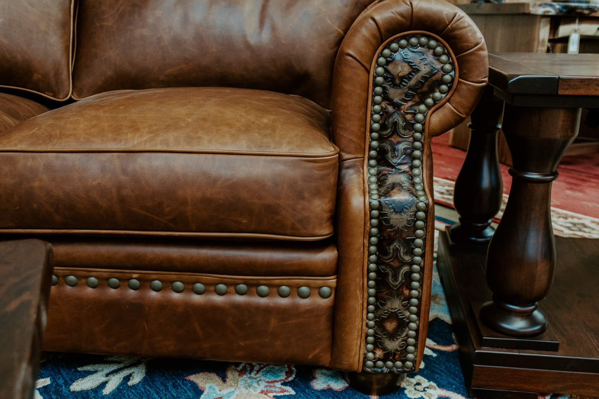 Conversation Sofa Leather | Baci Living Room